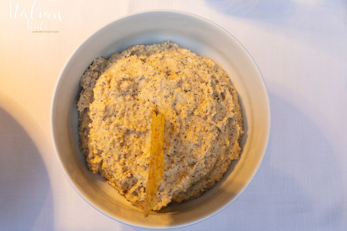 Easy Polenta Taragna Recipe: Traditional Italian Comfort Food - Italian ...