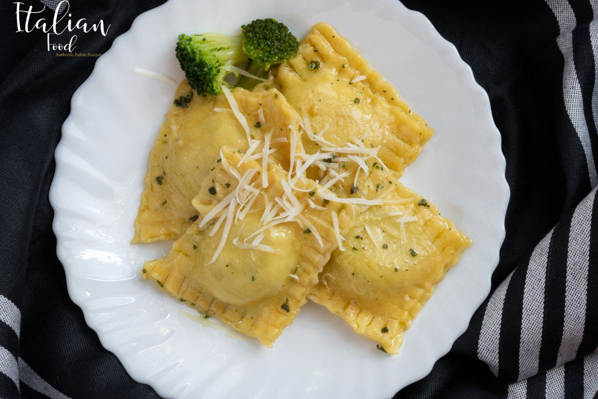 Ravioli with Mango Chutney Recipe - Fusion Delight - Italian Food Spot